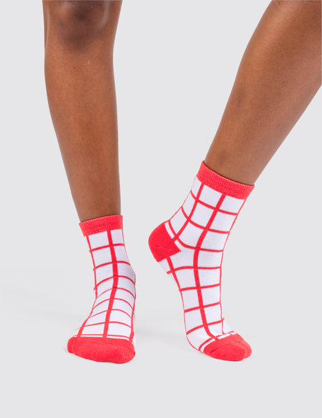 Tomato Grid Socks – Mokuyobi