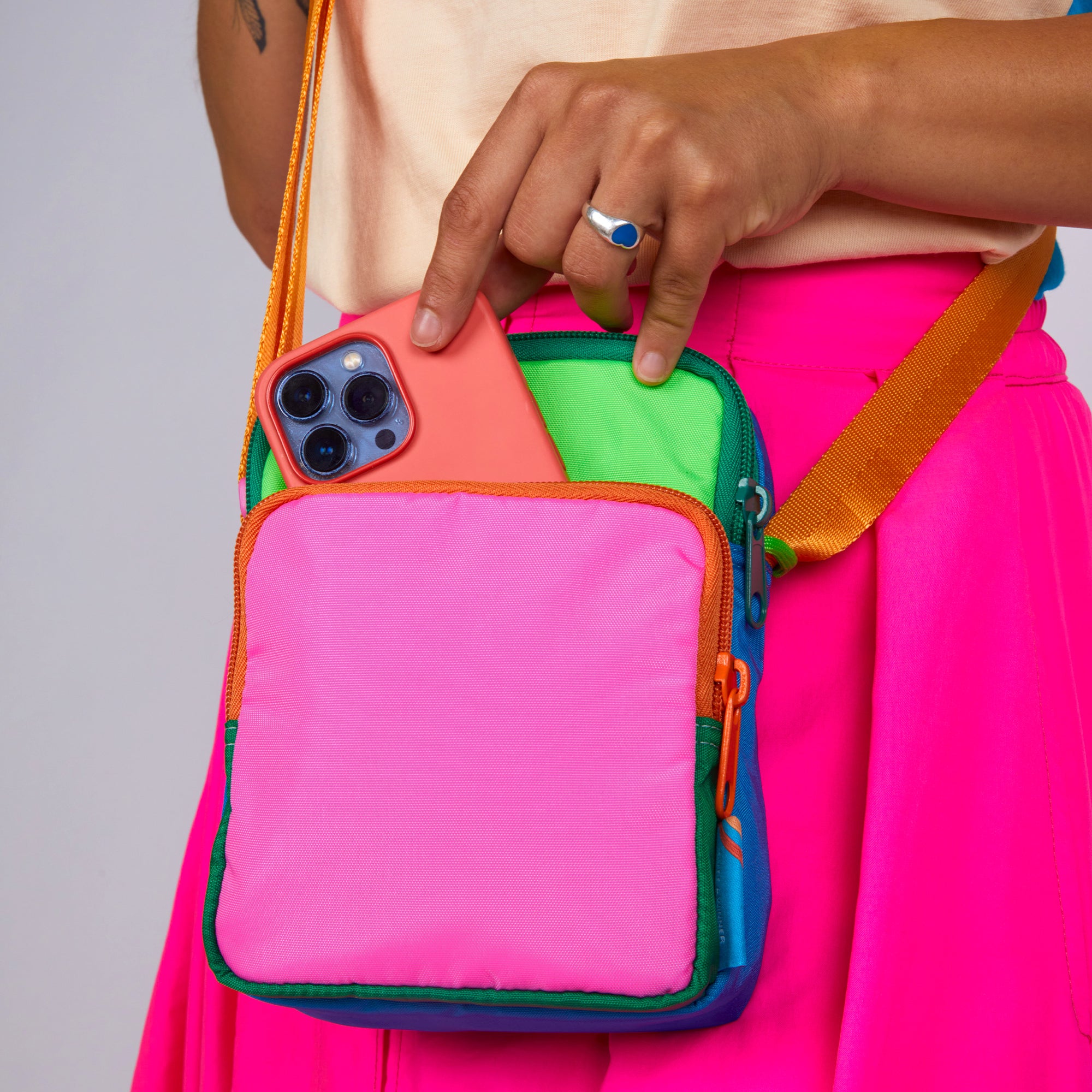 Mossie Sidekick Sling – Mokuyobi